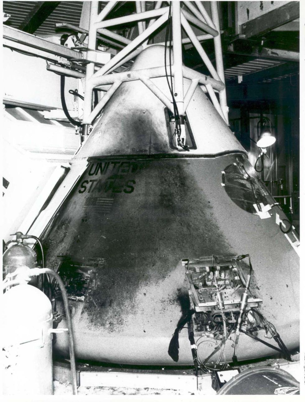 The Hell Of Apollo 1 Pure Oxygen A Single Spark And Death In 17