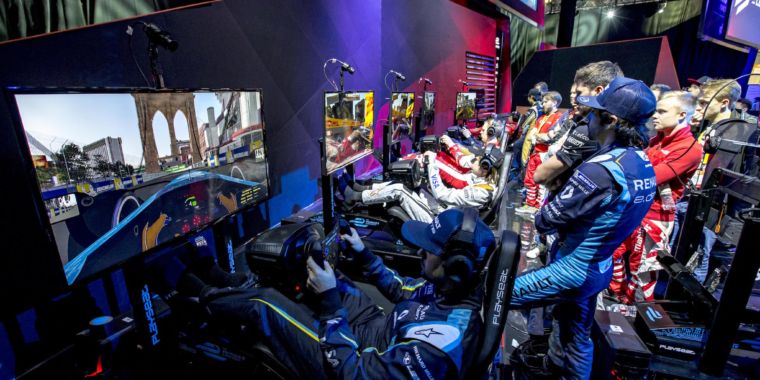 Sim racing hits the big time with the $1 million Vegas eRace | Ars Technica
