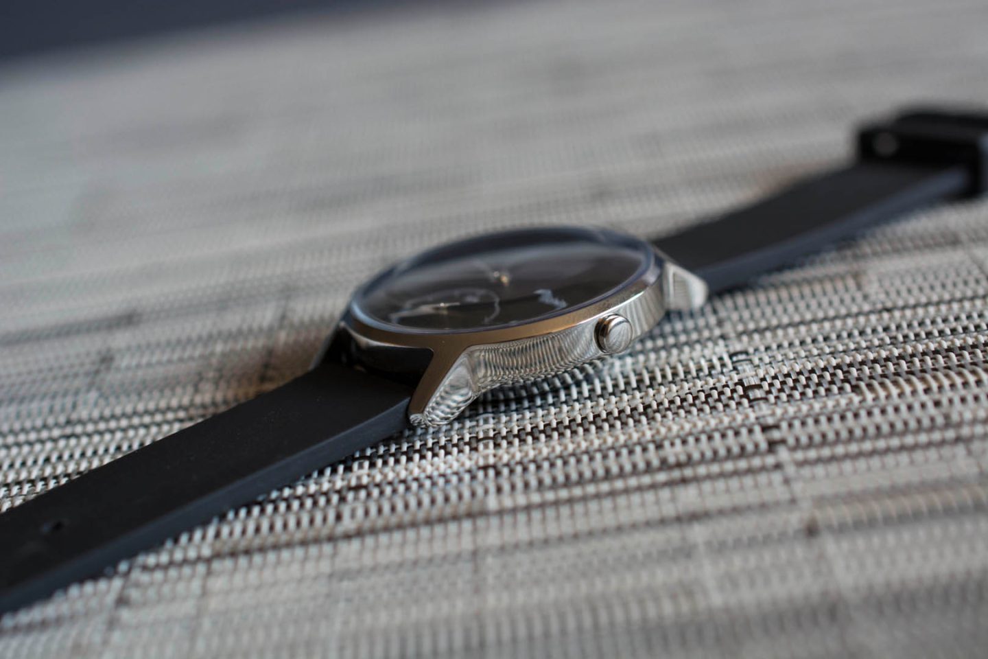 Withings Steel HR review: Classy on the outside, inconsistent on the ...