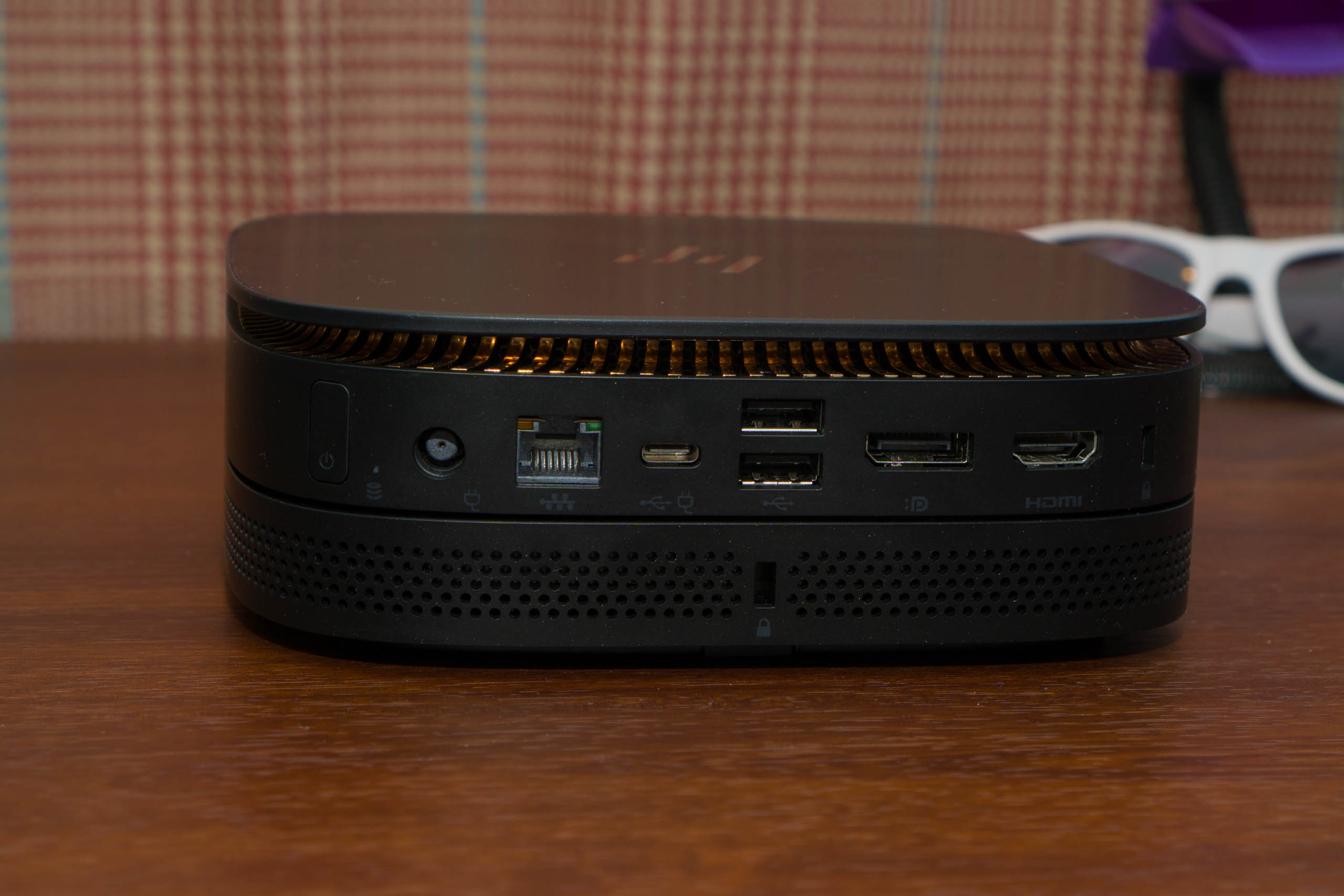 Review: HP’s Elite Slice is a cool possible future for the desktop ...