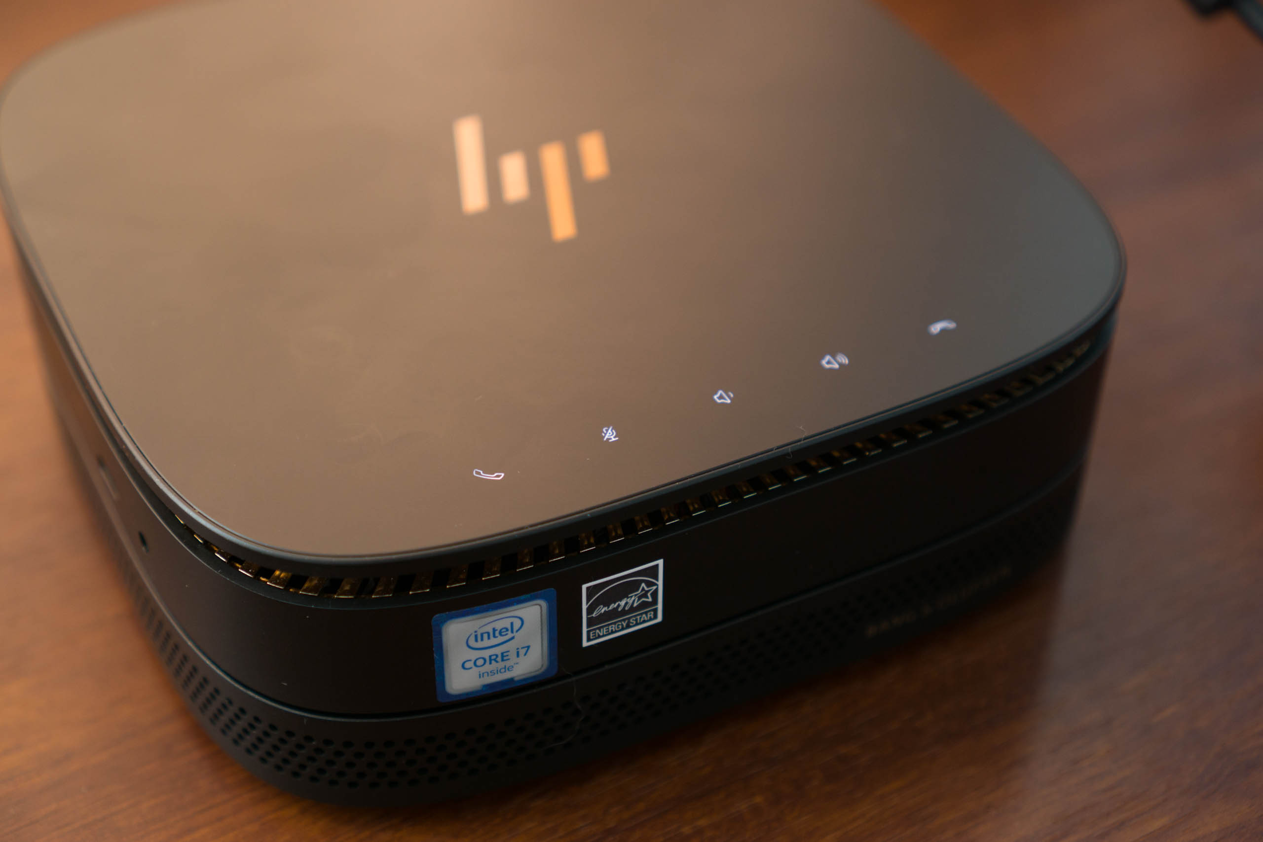 Review: HP’s Elite Slice is a cool possible future for the desktop ...
