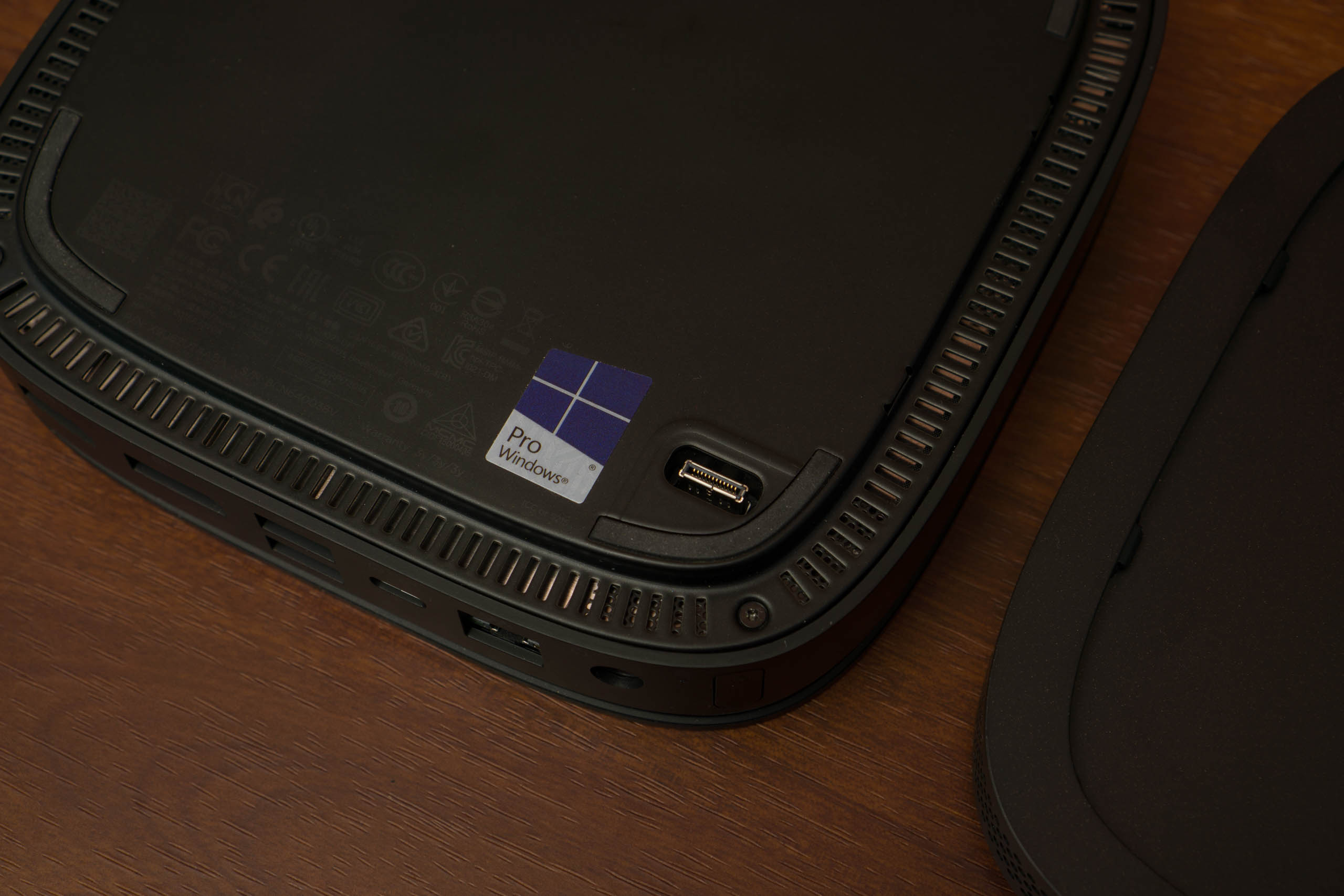 Review: HP’s Elite Slice is a cool possible future for the desktop ...