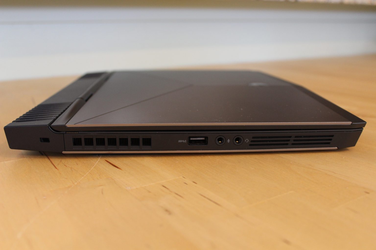 Alienware 13 R3: Powerful and pretty, if you don’t mind junk in the ...