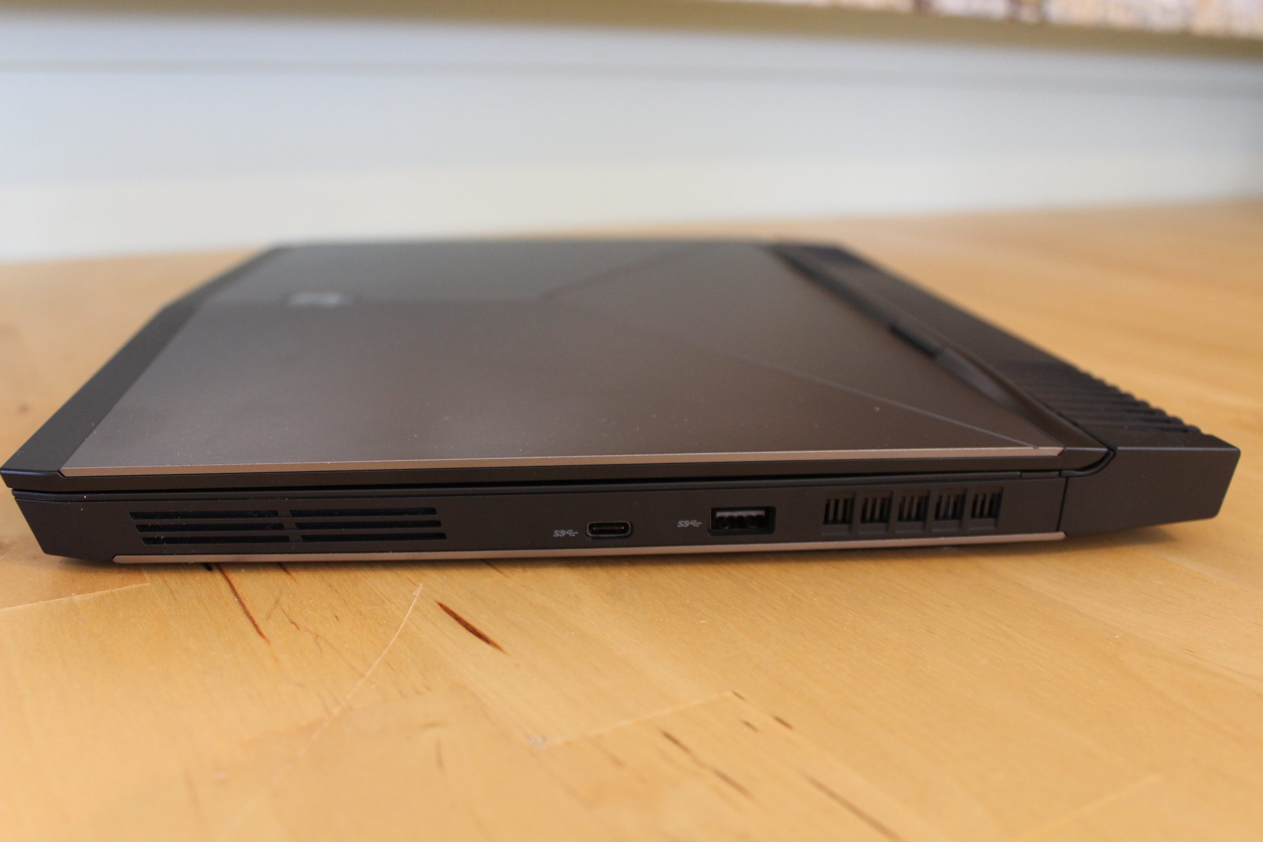 Alienware 13 R3: Powerful and pretty, if you don’t mind junk in the ...
