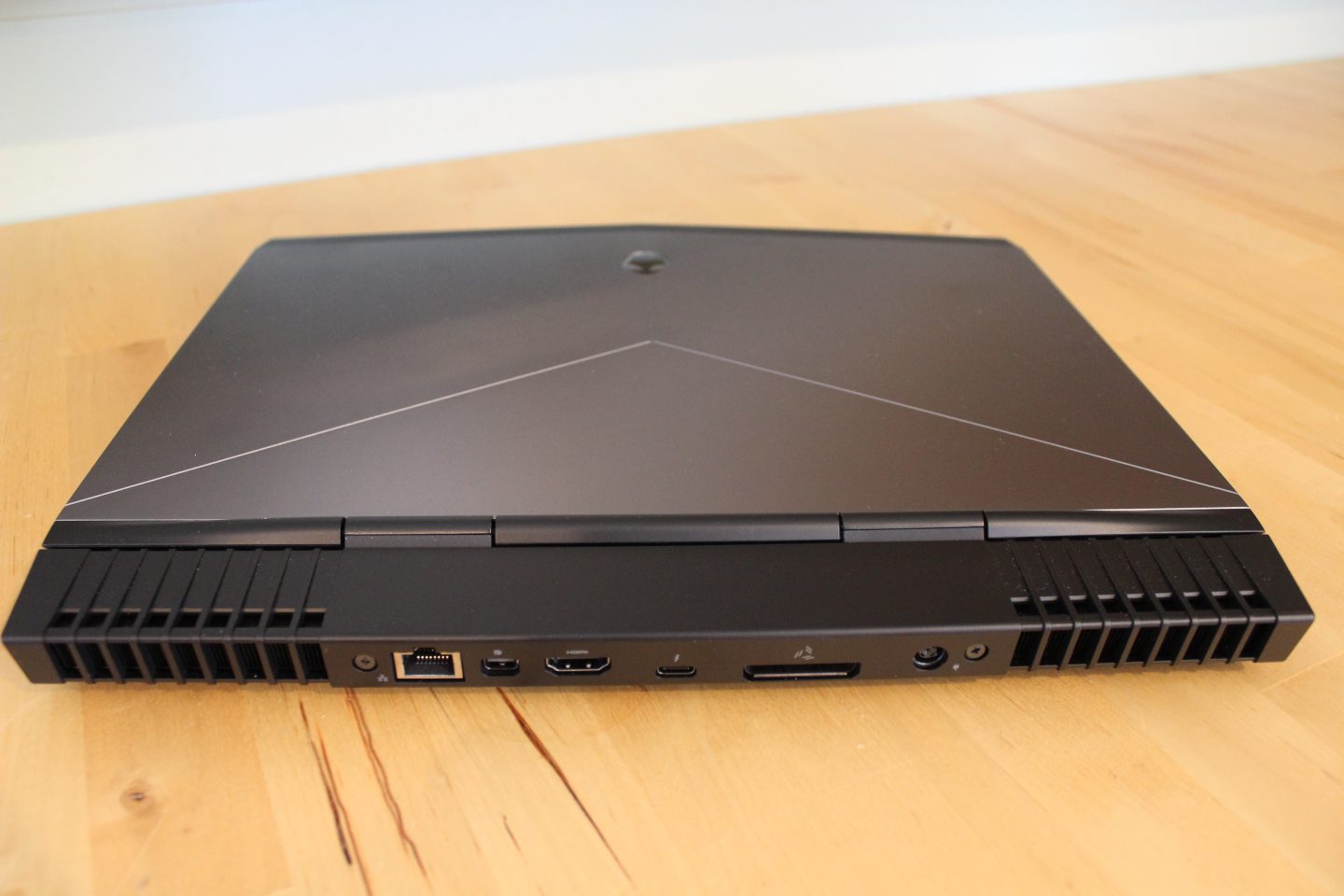 Alienware 13 R3: Powerful and pretty, if you don’t mind junk in the ...