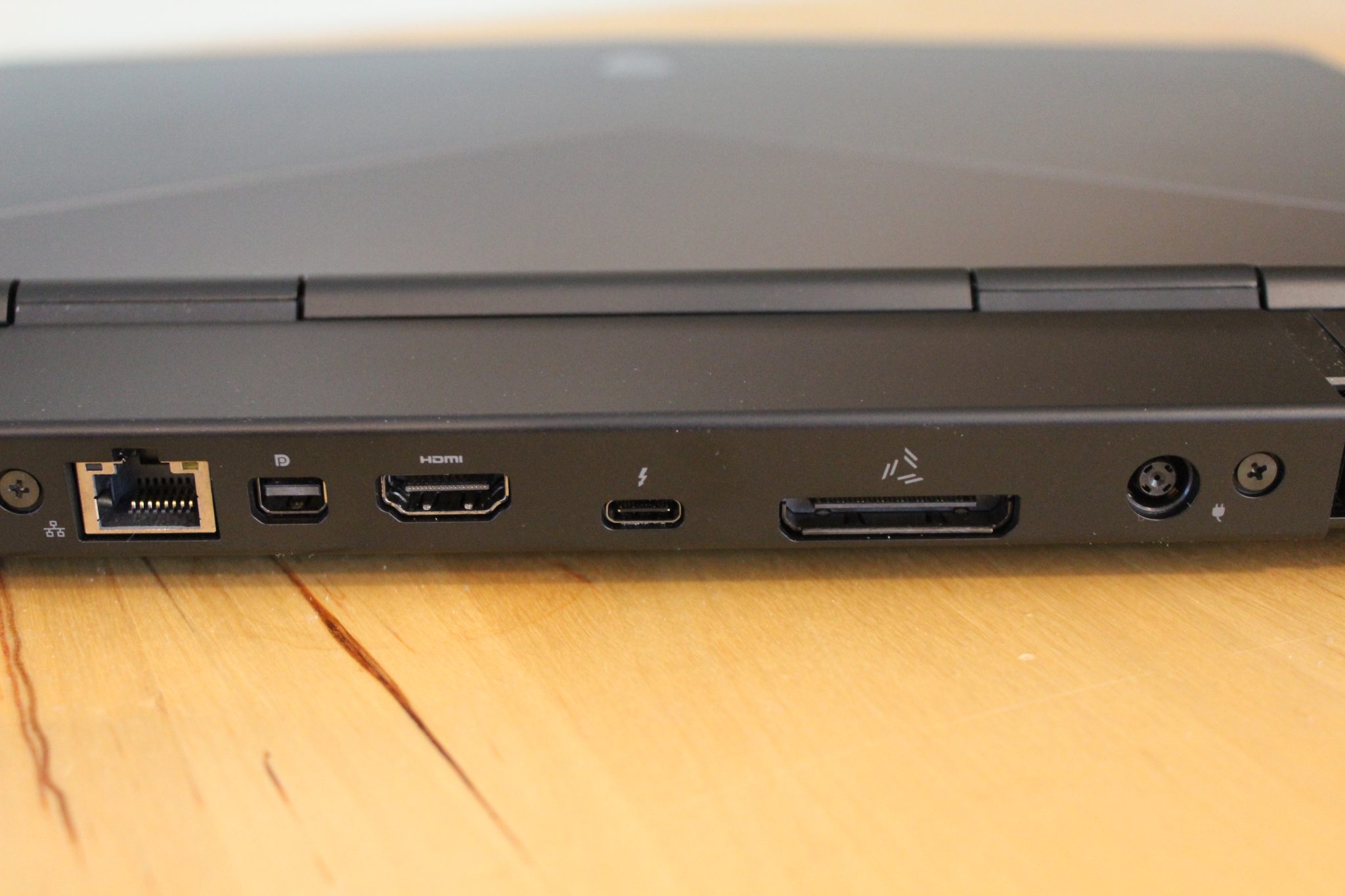 Alienware 13 R3: Powerful and pretty, if you don’t mind junk in the ...