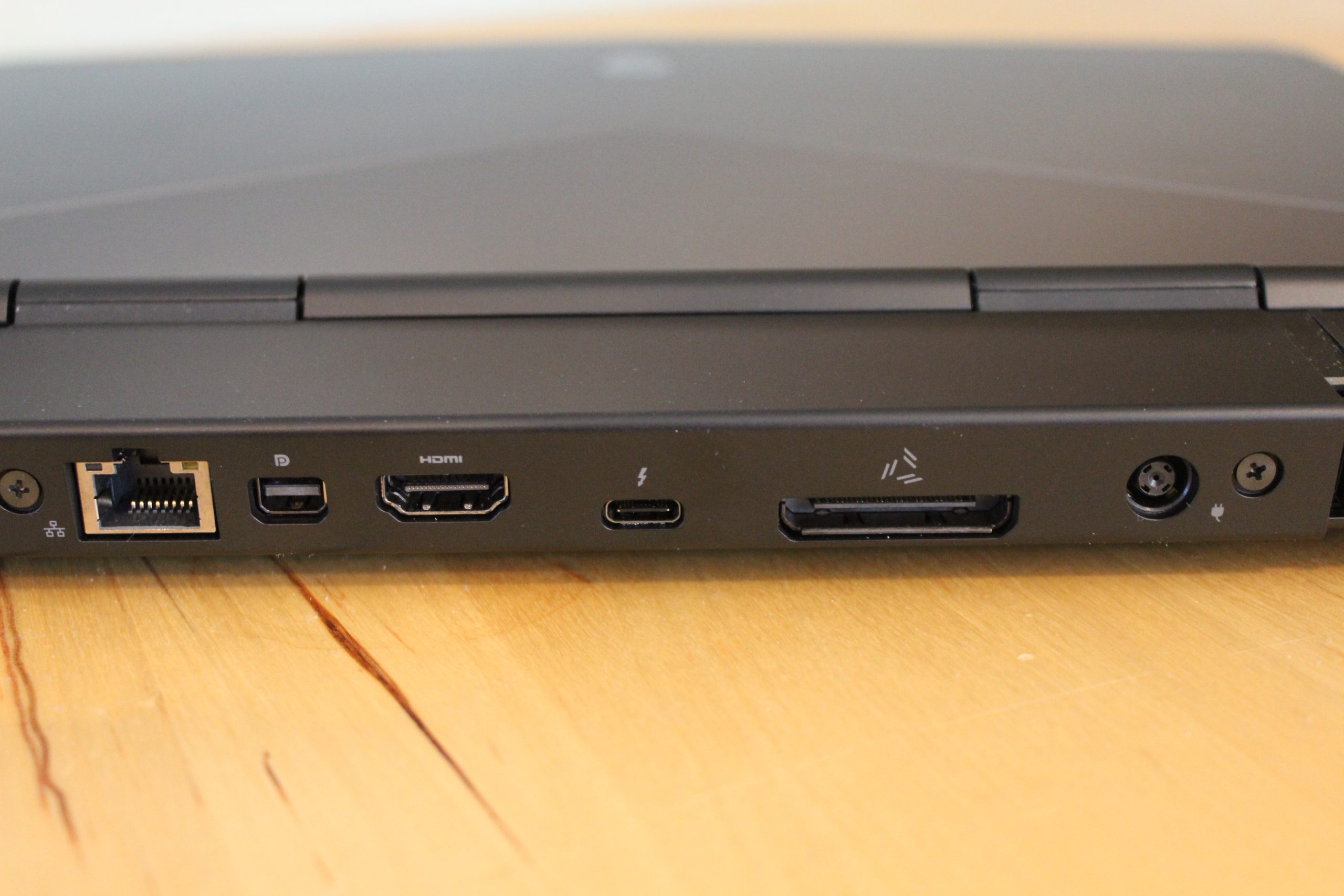 Alienware 13 R3: Powerful and pretty, if you don’t mind junk in the ...