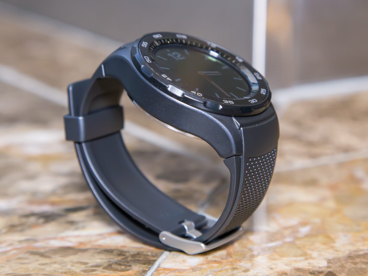 Huawei Watch 2 hands-on—This feels like a last-gen smartwatch - Ars ...