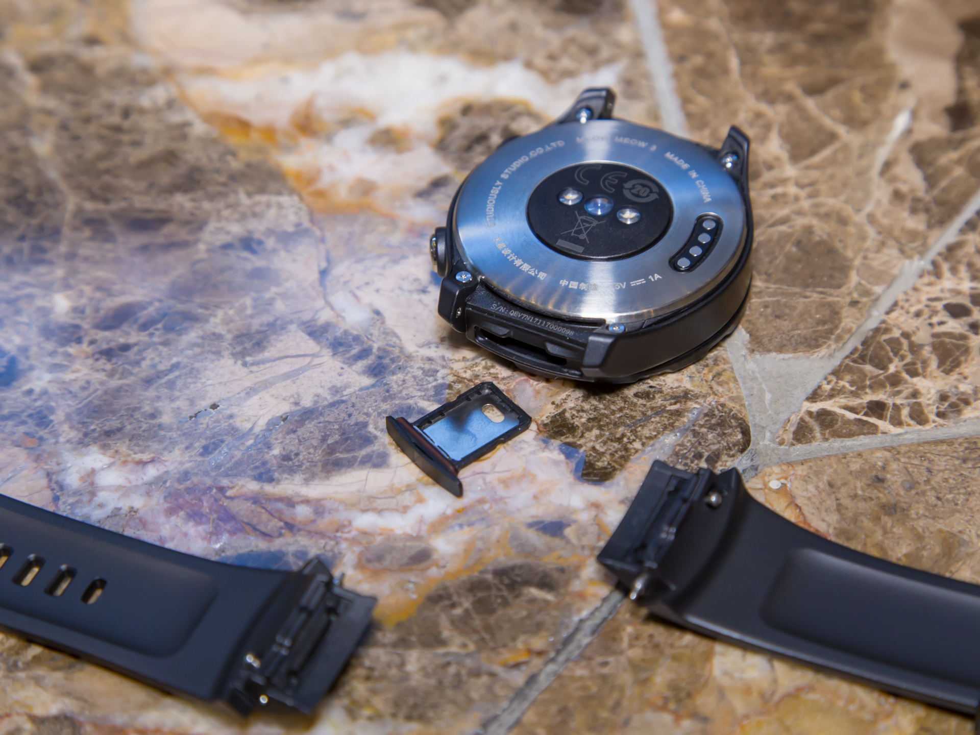 Huawei Watch 2 hands-on—This feels like a last-gen smartwatch - Ars ...