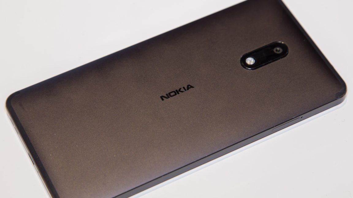 Nokia 6 hands-on: A metal phone with stock Android?! Someone is ...