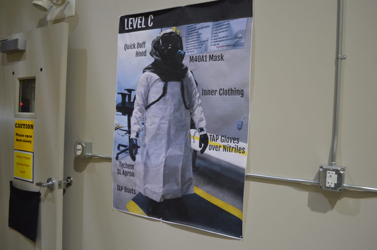 In southeastern Colorado, robots carefully disarm WWII-era chemical ...