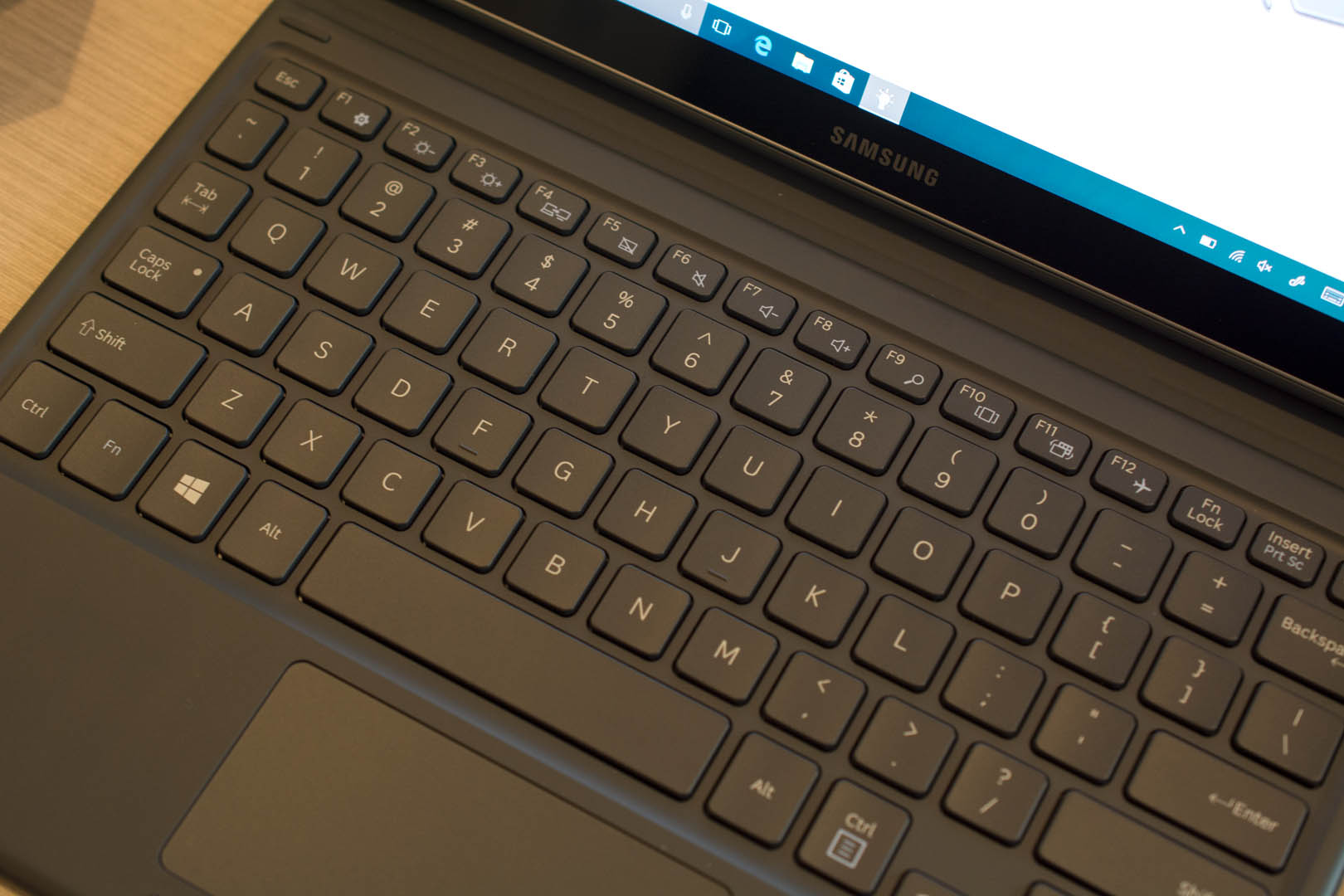 Samsung tackles tablets and two-in-ones with new Tab S3 and Galaxy Book ...