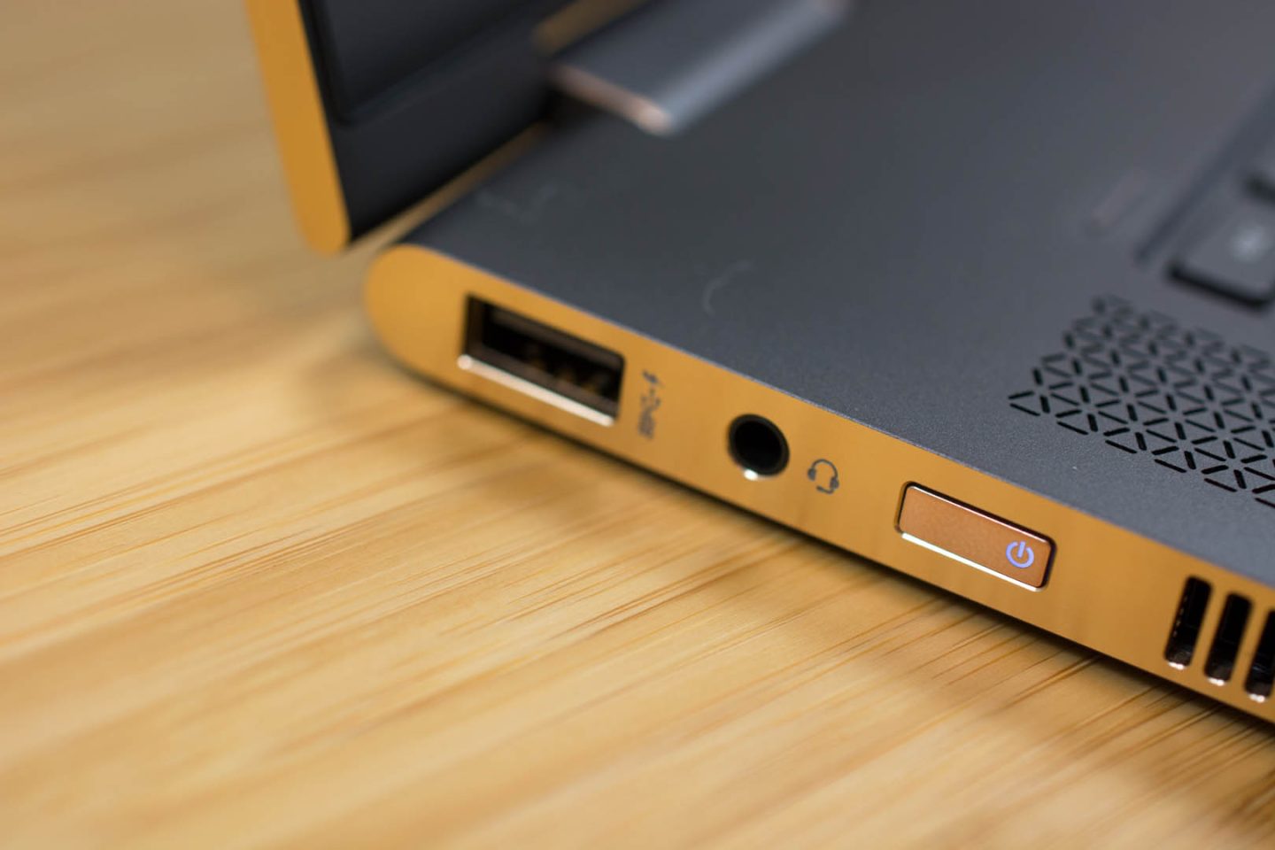HP Spectre x360 15 review: A large convertible that’s easy to love ...
