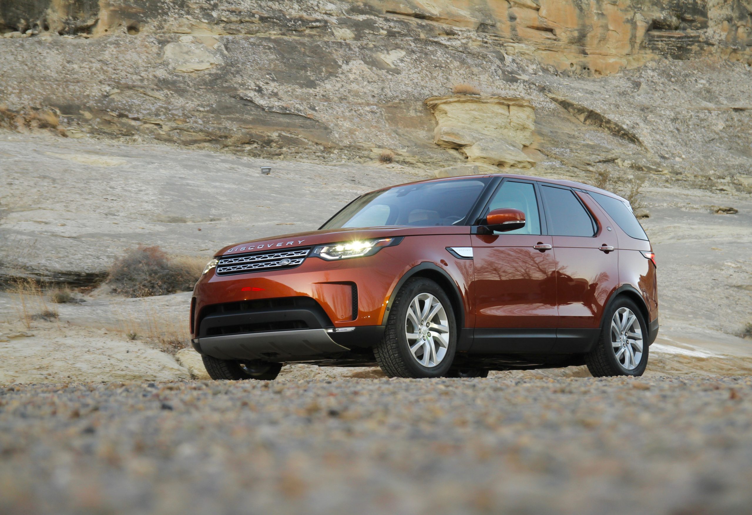 The all-new Land Rover Discovery: More versatile than a Swiss Army ...