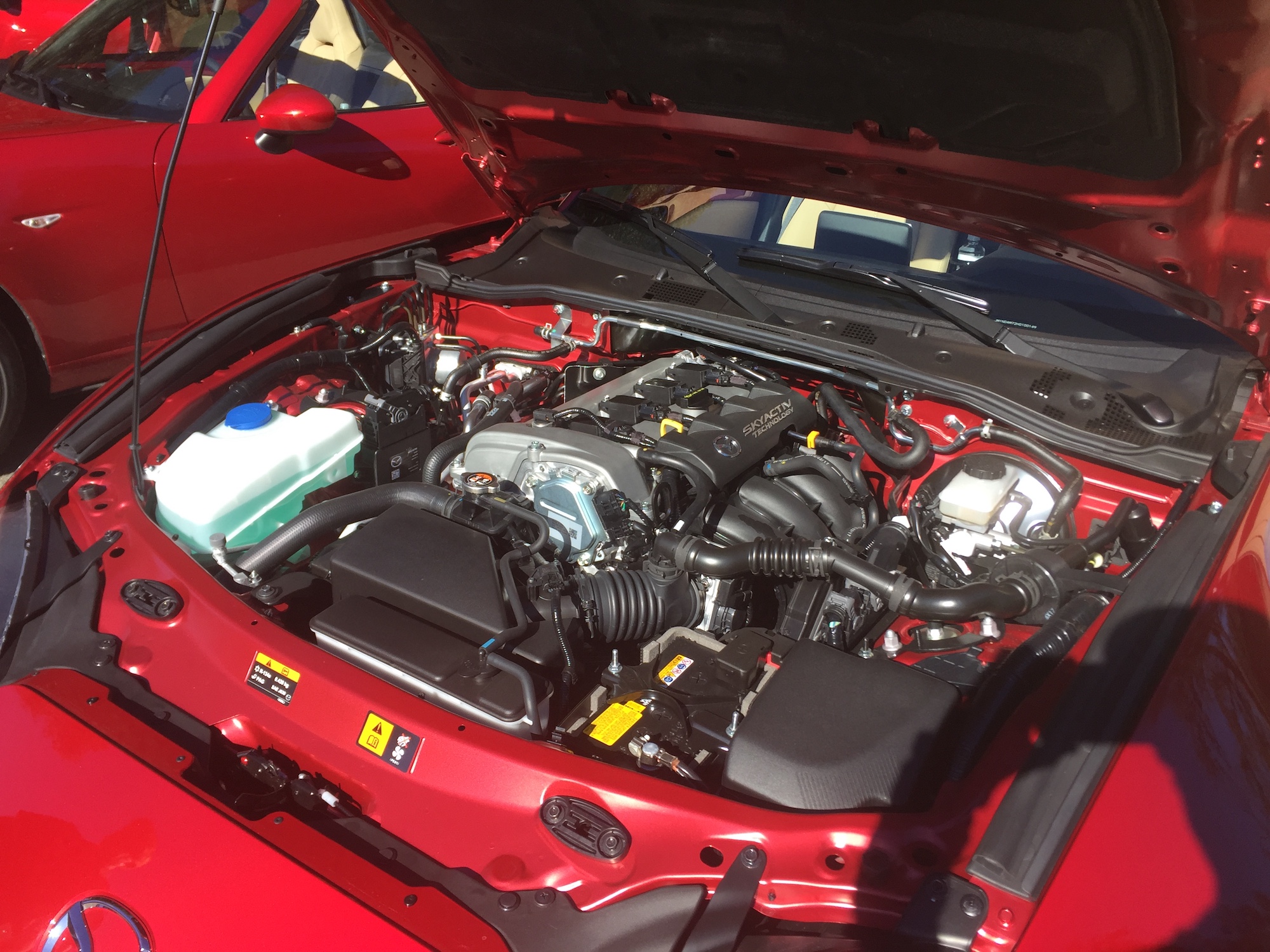 The 2017 Mazda MX-5 Miata RF—fancy new looks, same great driving - Ars ...