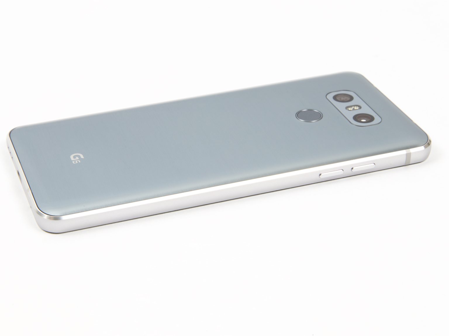 LG G6 review: LG’s “personal best” still can’t compare to Samsung - Ars ...