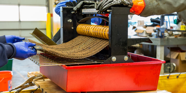 Oleo sponge invented at Argonne National Laboratory can sop up oil in a ...