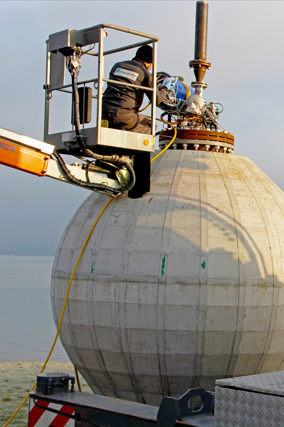 German institute successfully tests underwater energy storage sphere ...