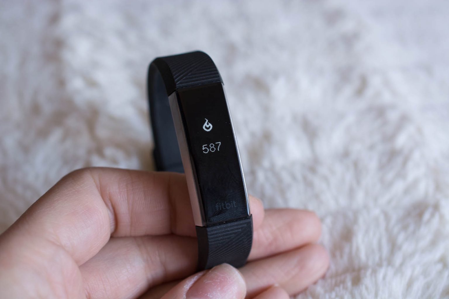 How wearable heart-rate monitors work, and which is best for you - Ars ...