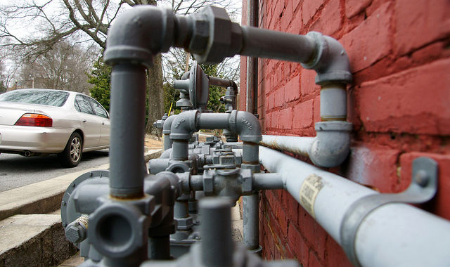 Natural gas is leaking from city pipes, but spotting leaks is getting ...