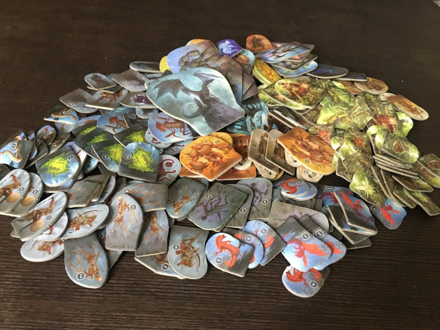 Gloomhaven review: 2017’s biggest board game is astoundingly good - Ars ...