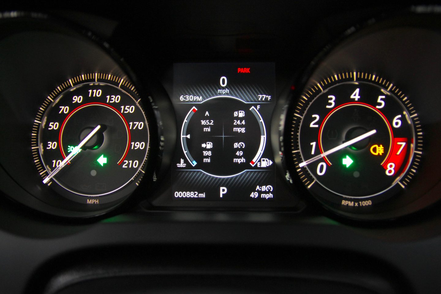 Lighter weight, lower drag, and more power—the Jaguar F-Type SVR - Ars ...