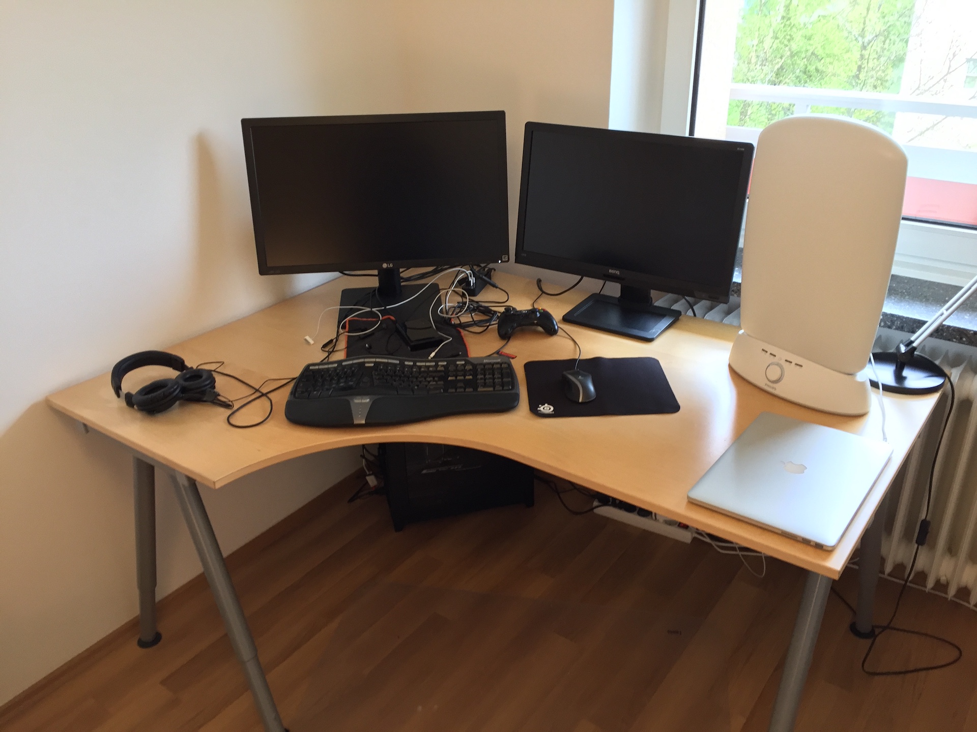 Modern “Hackintoshes” show that Apple should probably just build a Mac ...