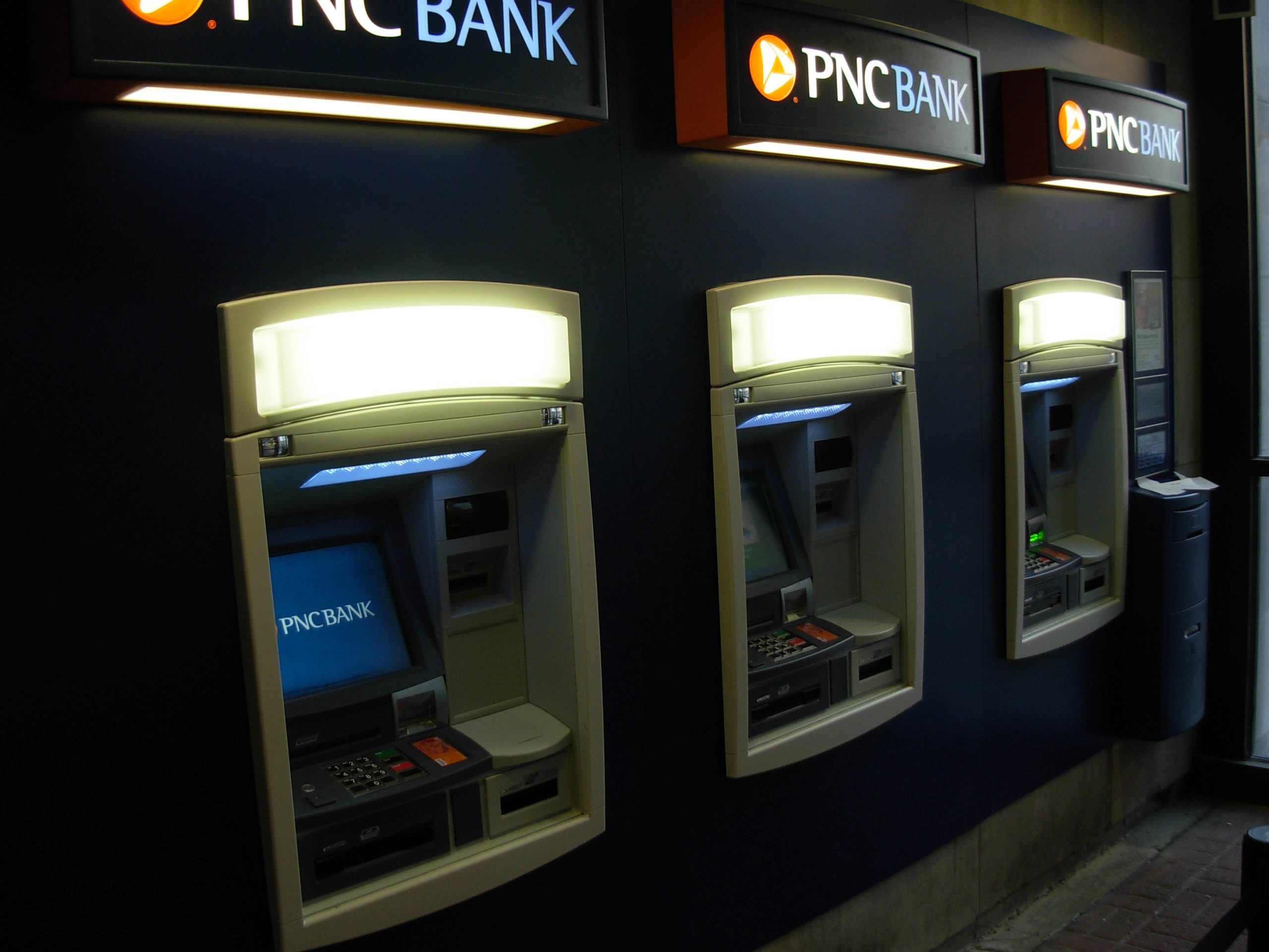 Two members of ATM skimming ring plead guilty to bank fraud - Ars Technica