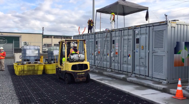 Washington state’s new 8 megawatt-hour flow battery is the largest of ...