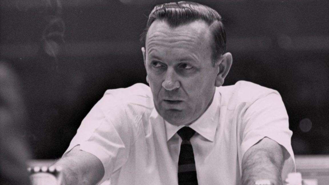 Christopher Columbus Kraft, NASA’s legendary flight director, has died ...