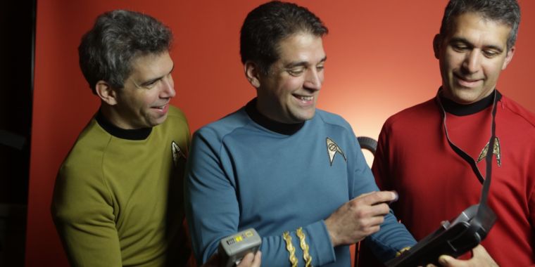 Underdog team wins millions in competition to make real-life tricorder ...