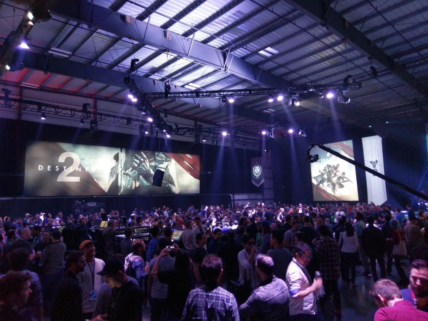 Destiny 2 gameplay debuts, will land on PC exclusively through Battle ...