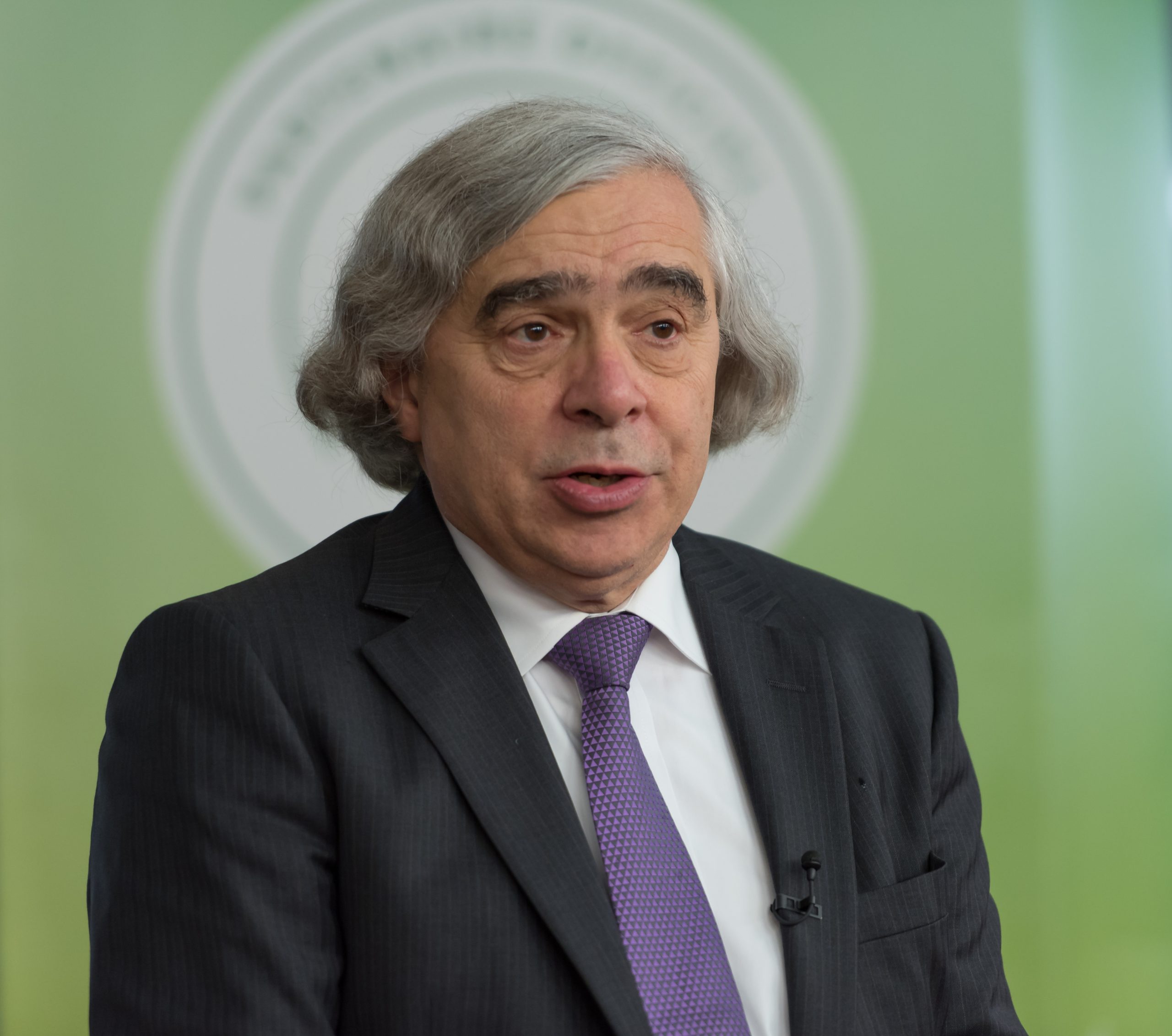 Obama’s Energy Secretary is starting a low-carbon energy think tank ...