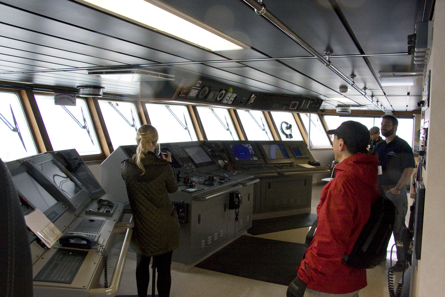 Stepping on Neil Armstrong: Ars visits the Navy’s newest research ...