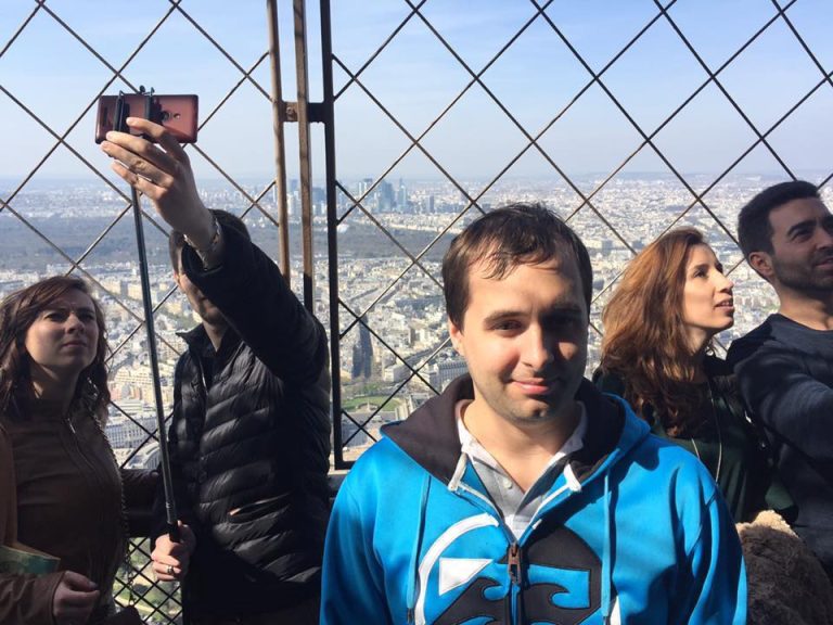 Family of dead AlphaBay suspect says he was a “good boy” - Ars Technica