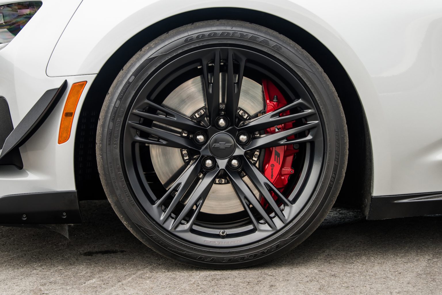 Camaro goes nuclear: Chevrolet escalates the muscle car war - Ars Technica