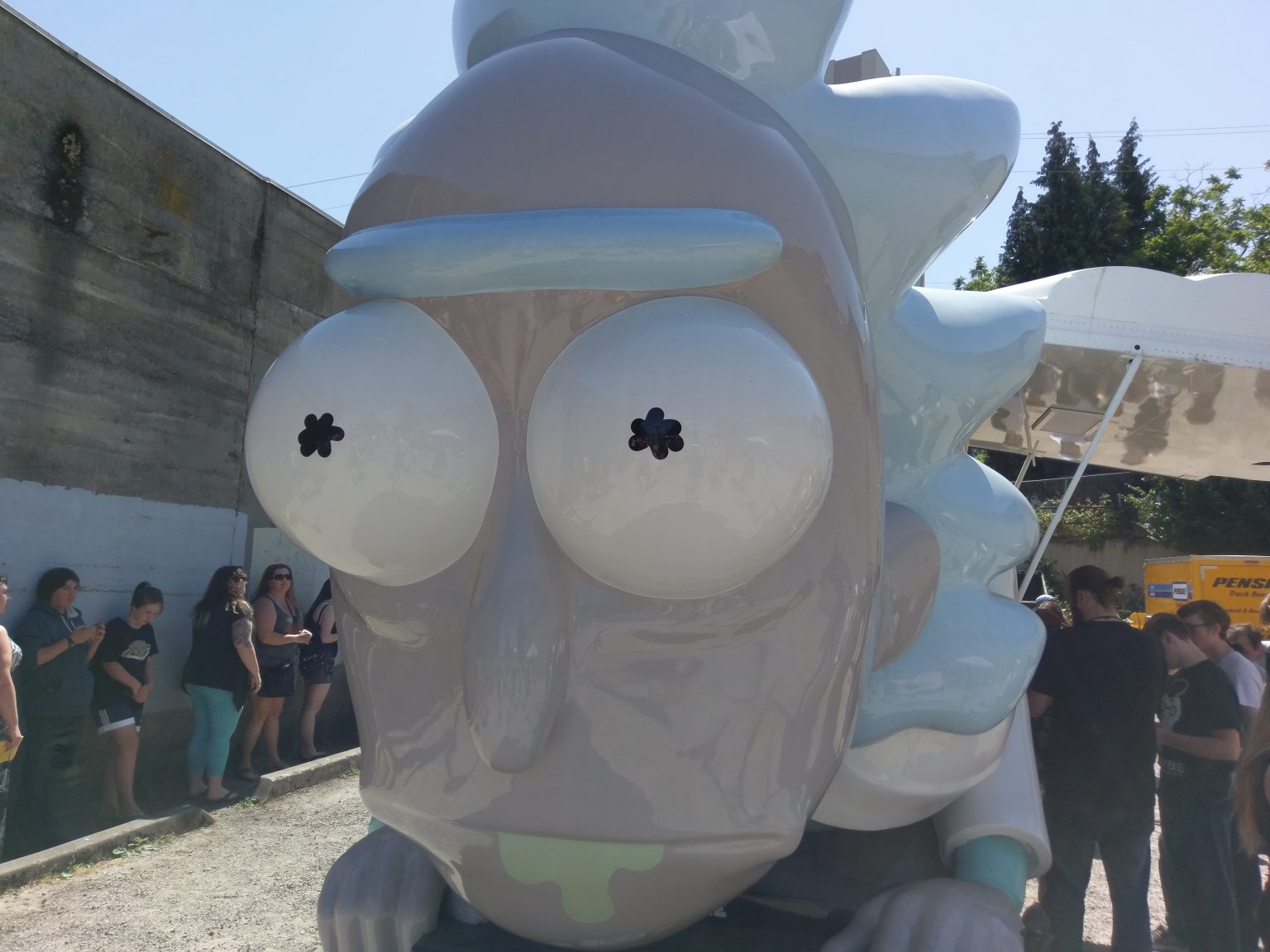 Ahead of July 30 season premiere, Rick and Morty tours nation in giant ...