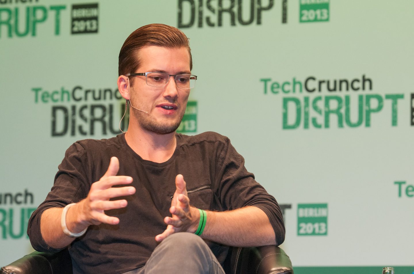 Investors rescue embattled SoundCloud with $170 million lifeline - Ars ...