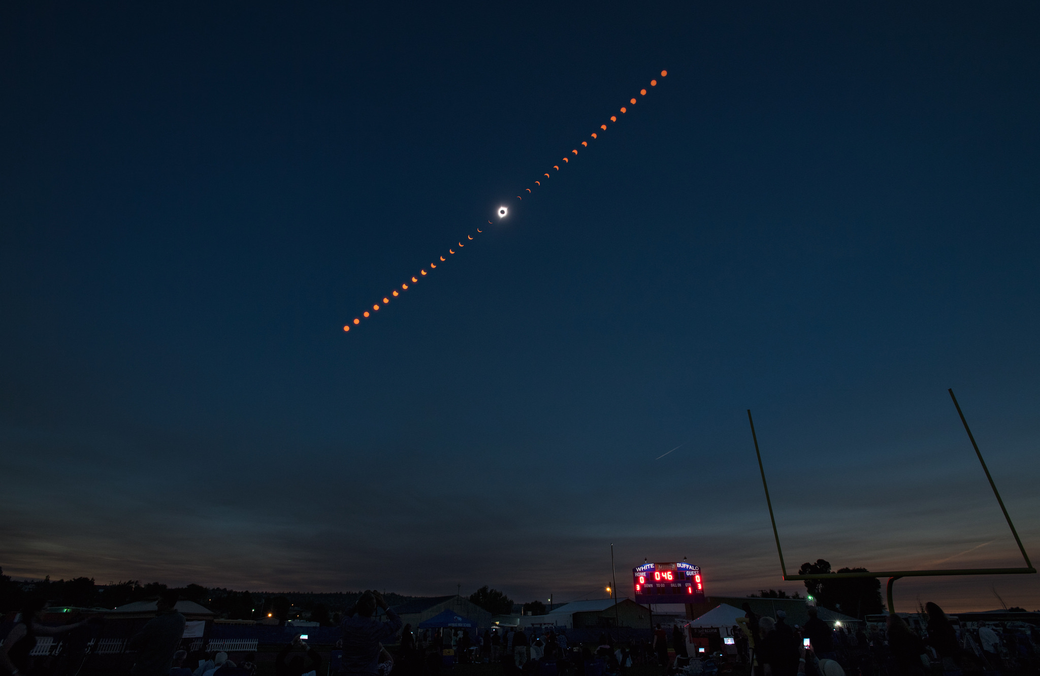 The solar eclipse produced some fantastic photos—here are our favorites ...