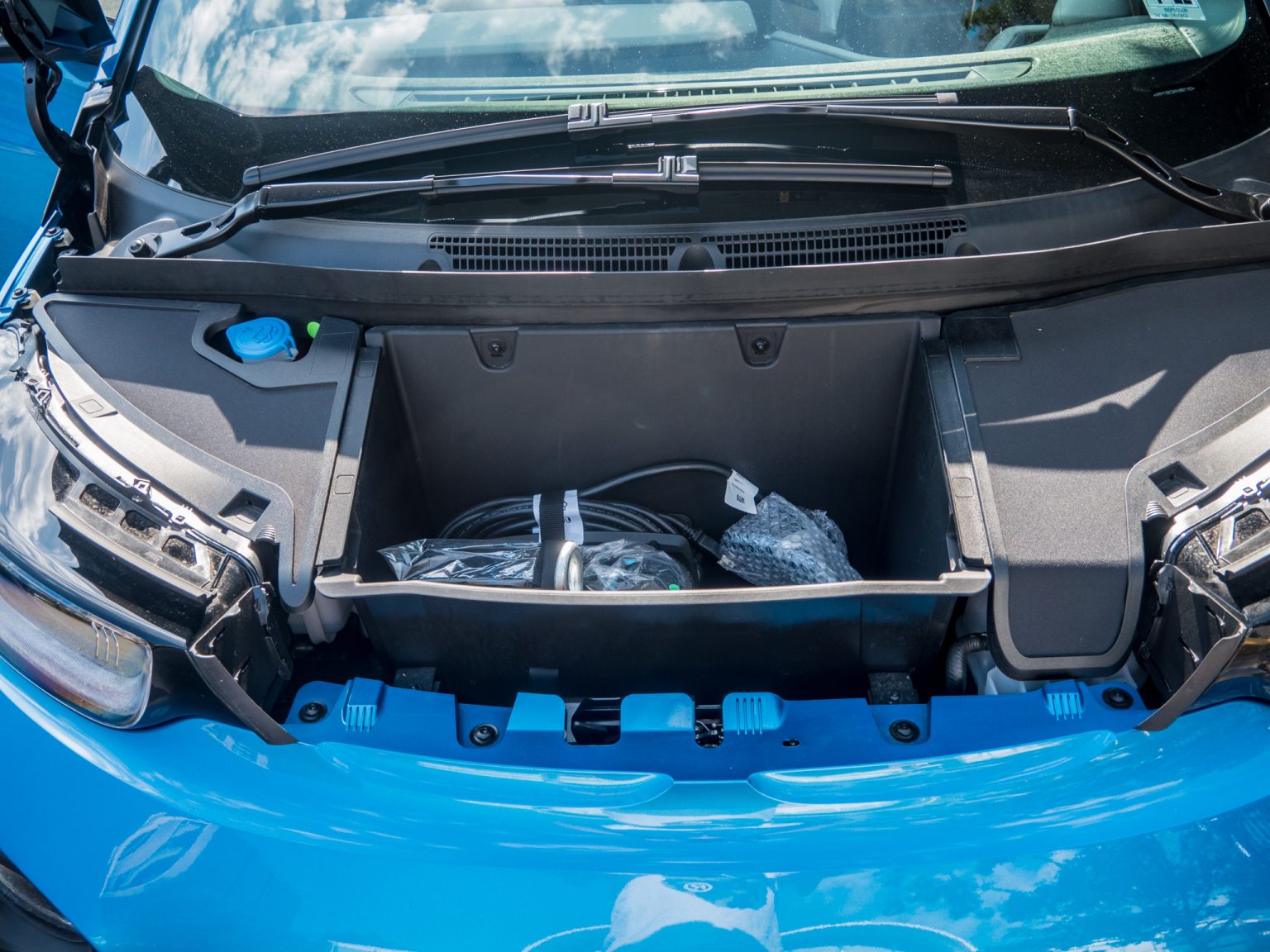 BMW abandons the i3, the car that could have birthed a bright electric ...