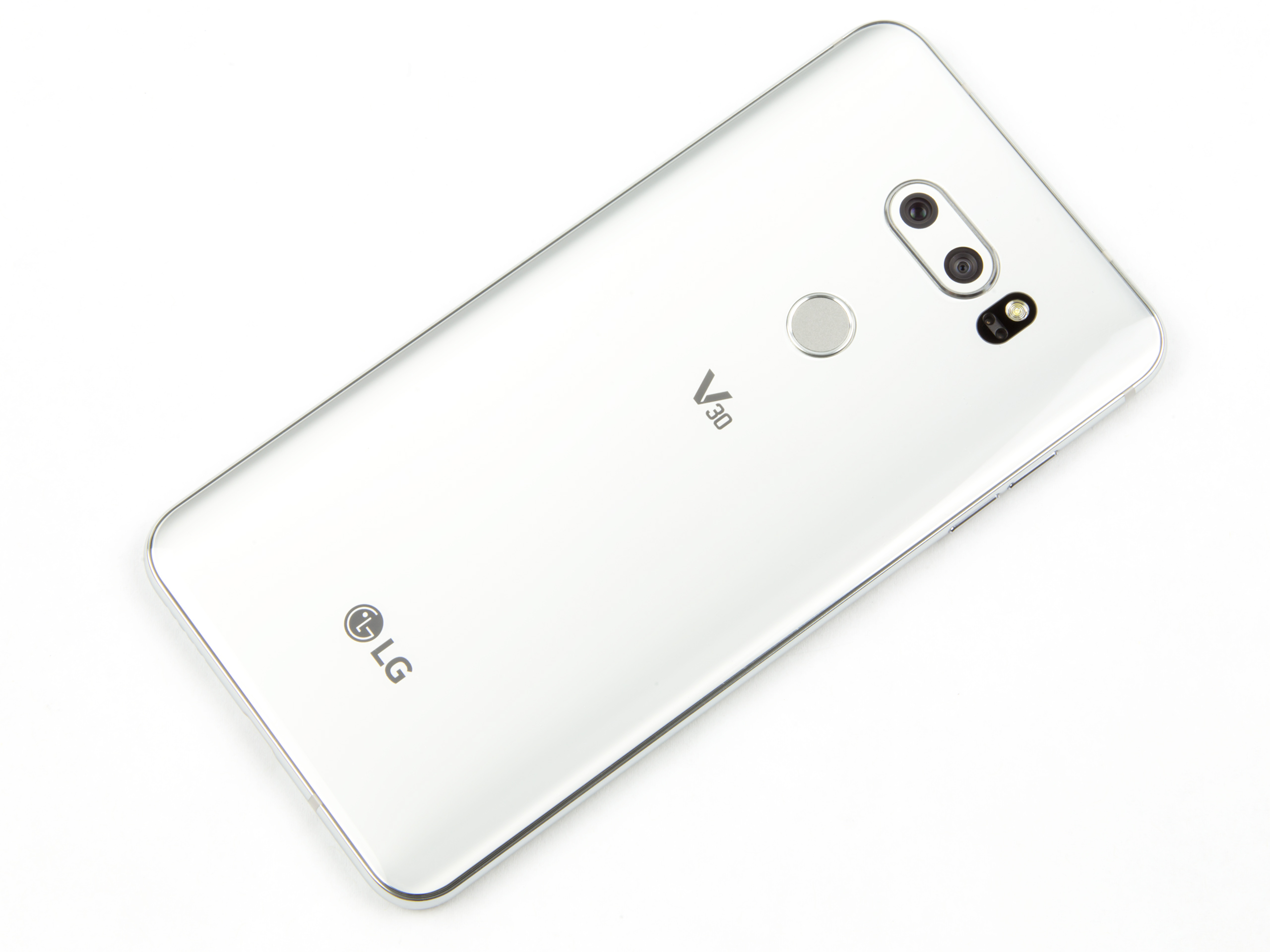 LG V30 review: Good hardware design marred by bad camera, software ...