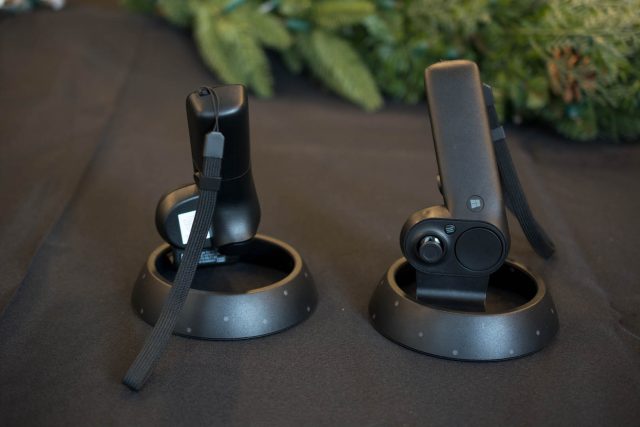 Now Dell has a mixed reality headset, and the XPS 13 has 8th-gen Intel ...