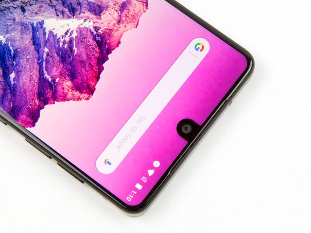 The Essential Phone gets a $200 price drop, now $499 - Ars Technica