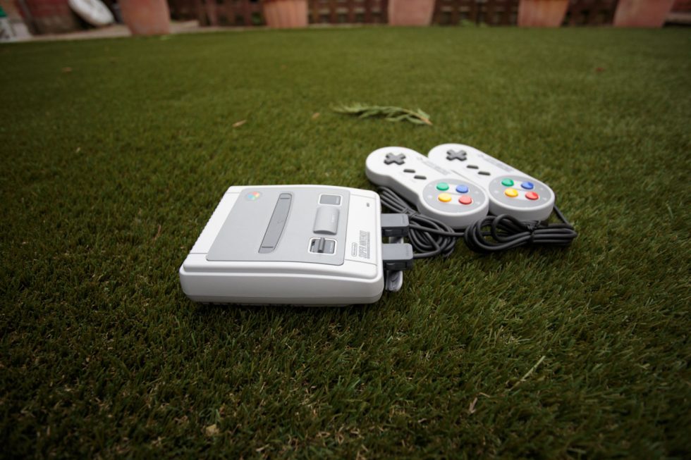 Everything you need to know about the Super NES Classic Edition - Ars ...