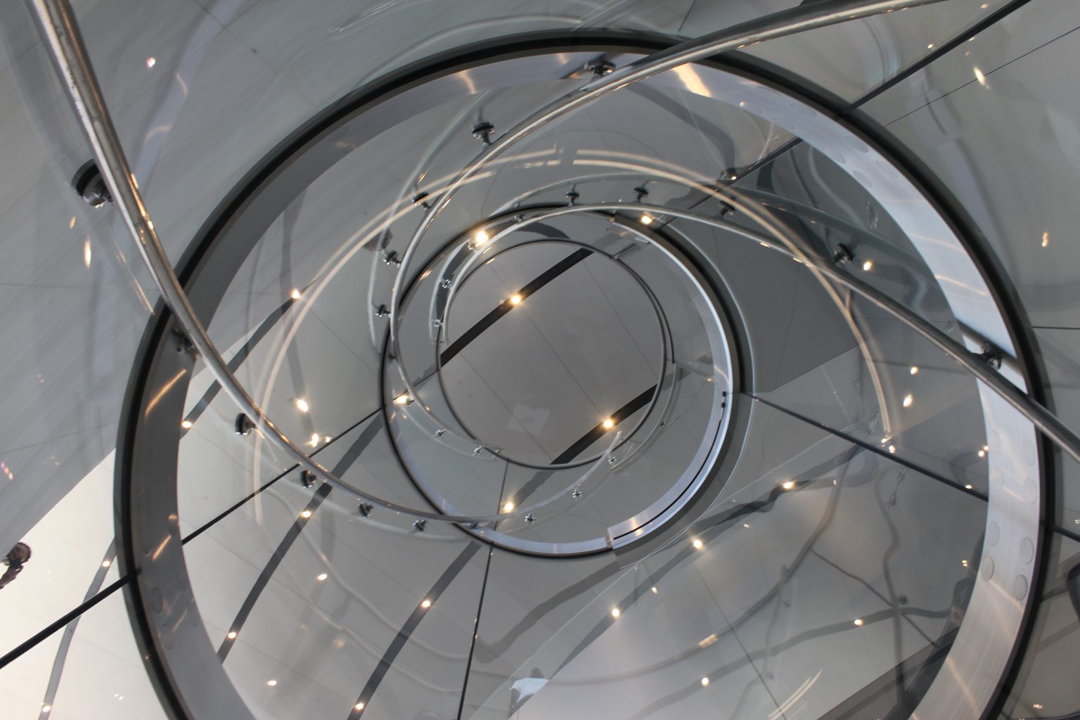 A look inside the new Steve Jobs Theater at Apple’s spaceship campus ...