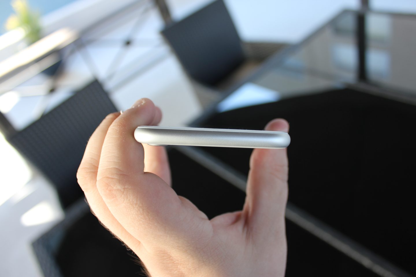 iPhone 8 and 8 Plus review: The curious case of the time-traveling ...