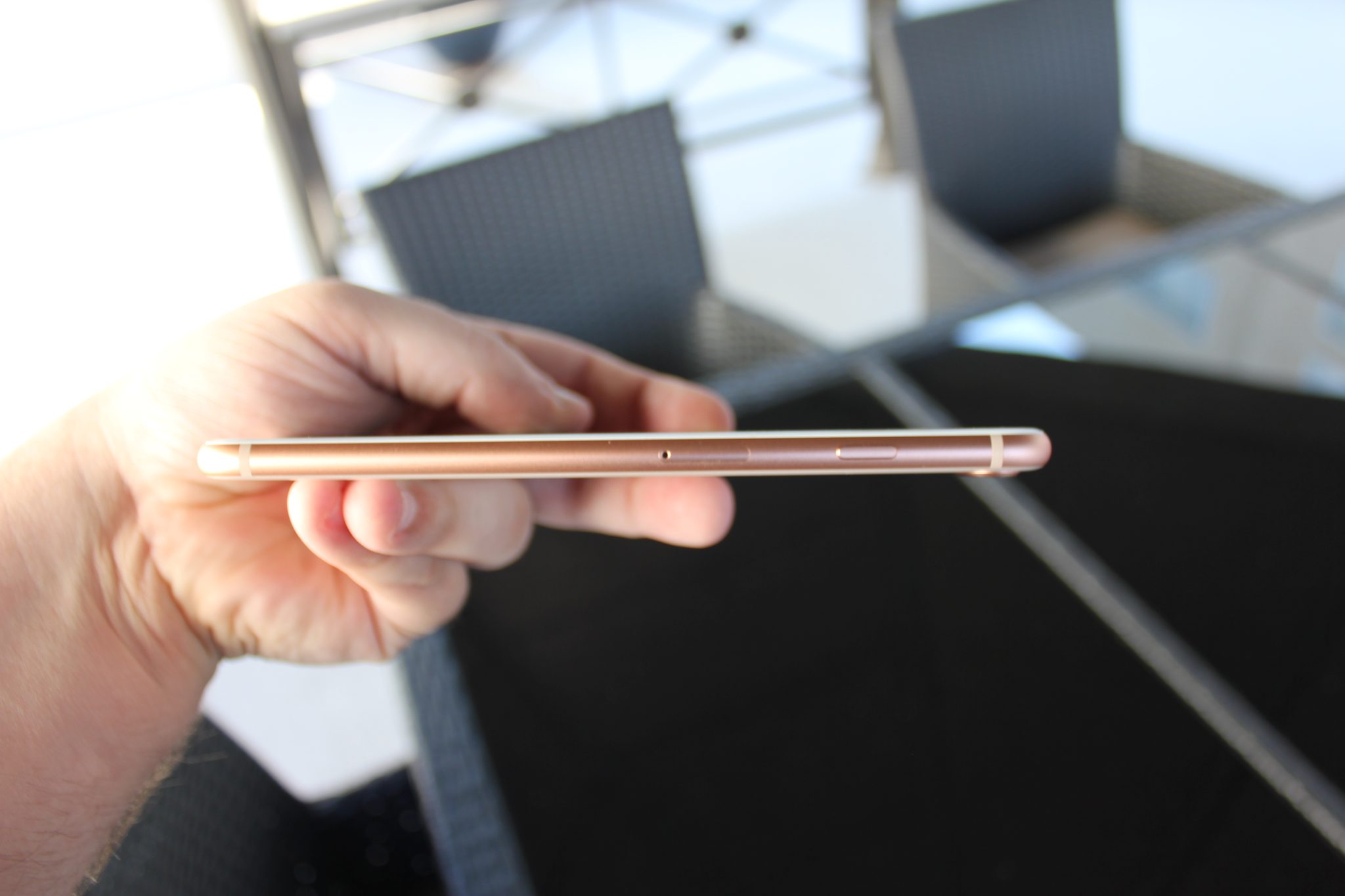 iPhone 8 and 8 Plus review: The curious case of the time-traveling ...