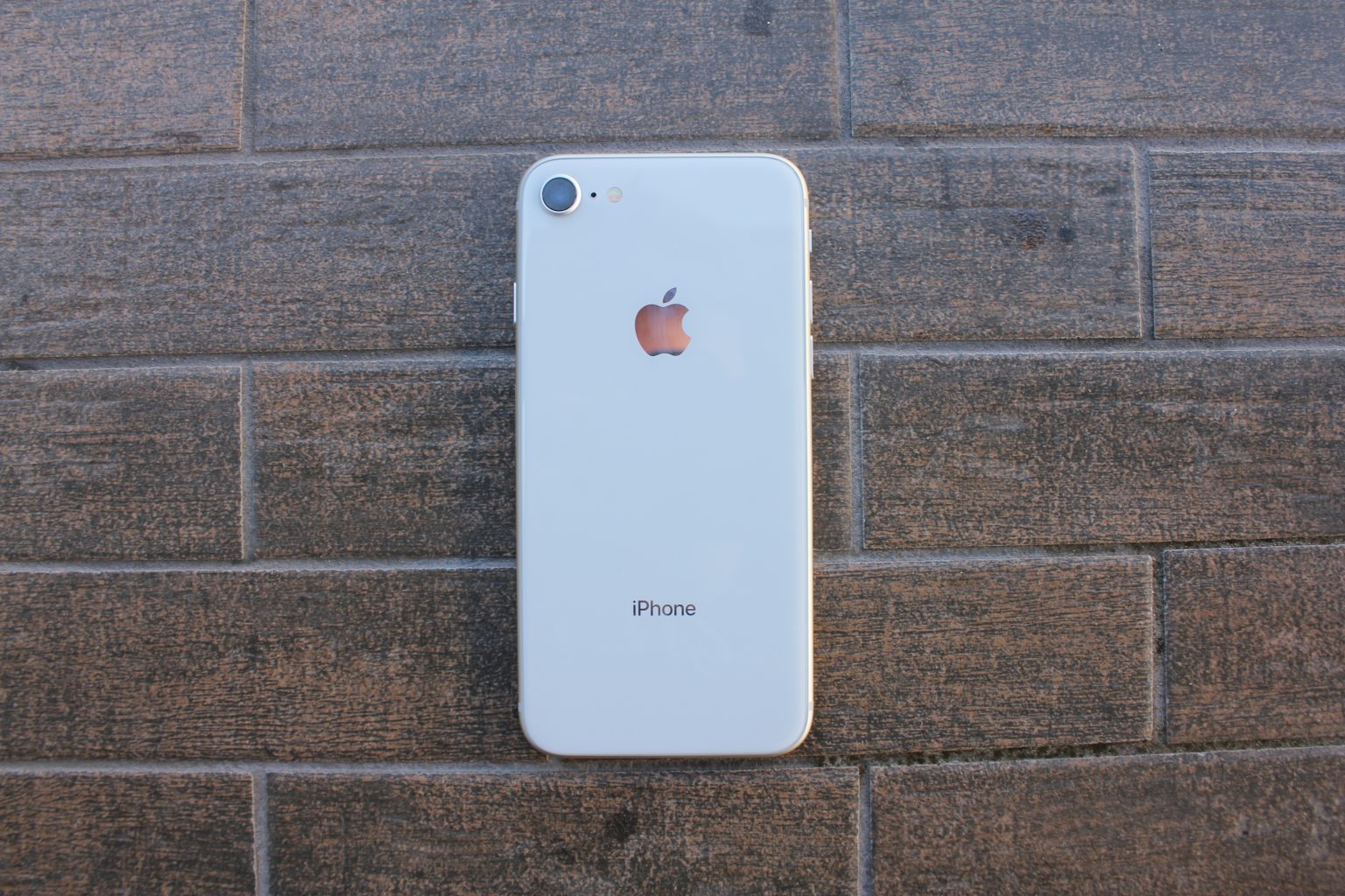 iPhone 8 and 8 Plus review: The curious case of the time-traveling ...