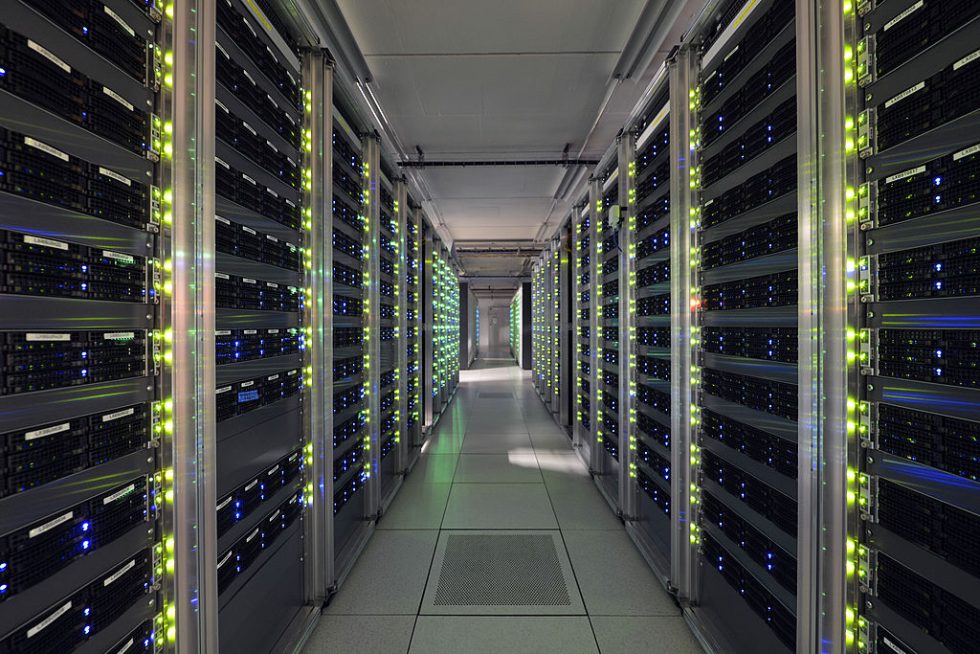 Google stops challenging most US warrants for data on overseas servers ...