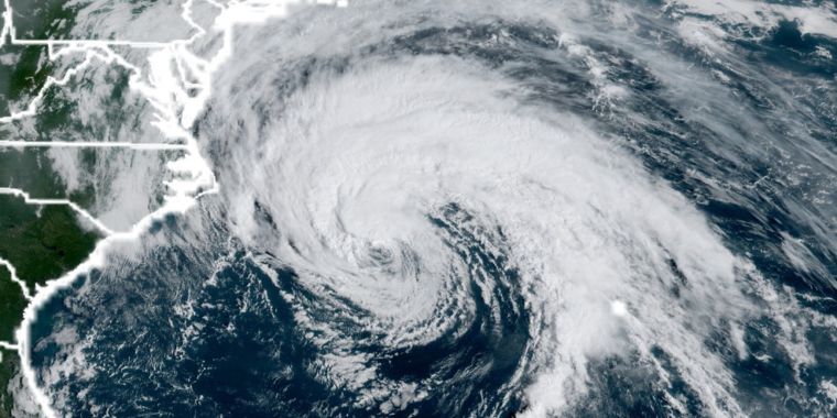 Jose hanging on, Maria intensifying as the Atlantic tropics sizzle ...